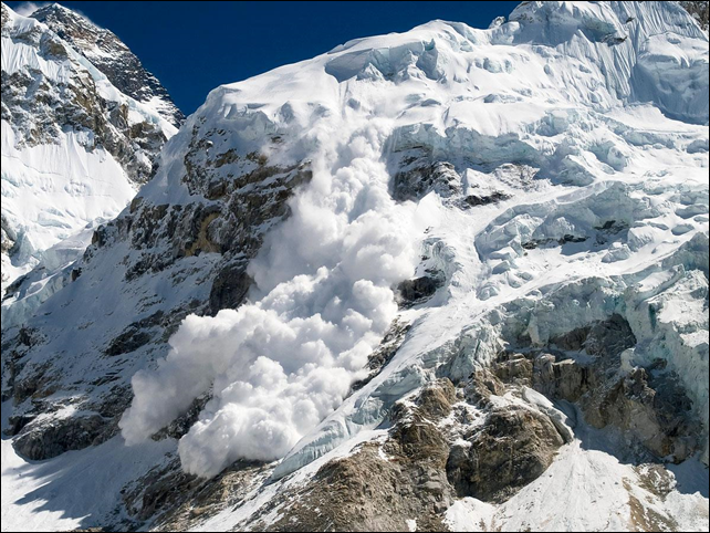 Seemorerocks: The Everest avalanche - behind the headlines